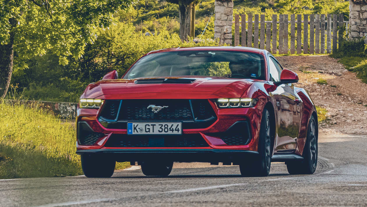 Mustang car store